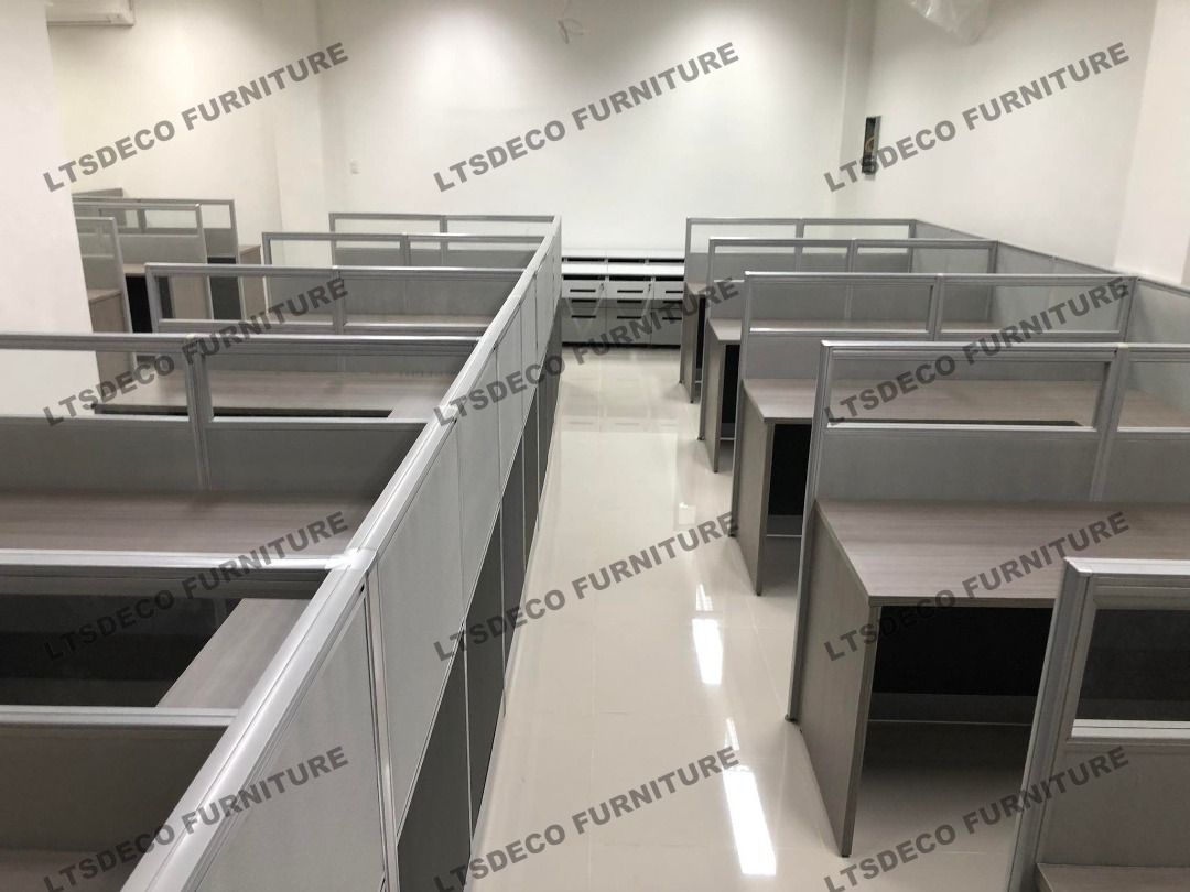 bpo call center workstation with glass office partitions, Furniture ...