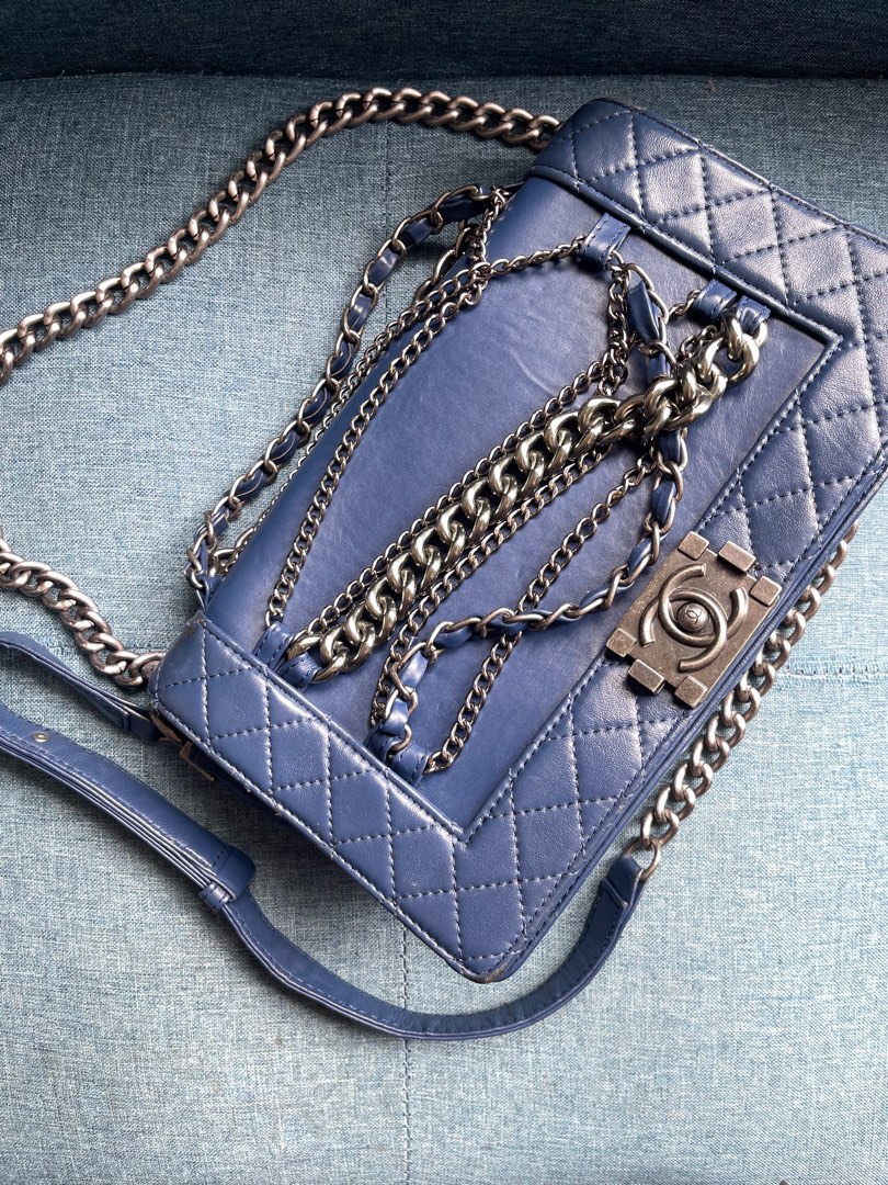 Chanel Boy Enchained Medium Bundle, Women's Fashion, Bags & Wallets ...