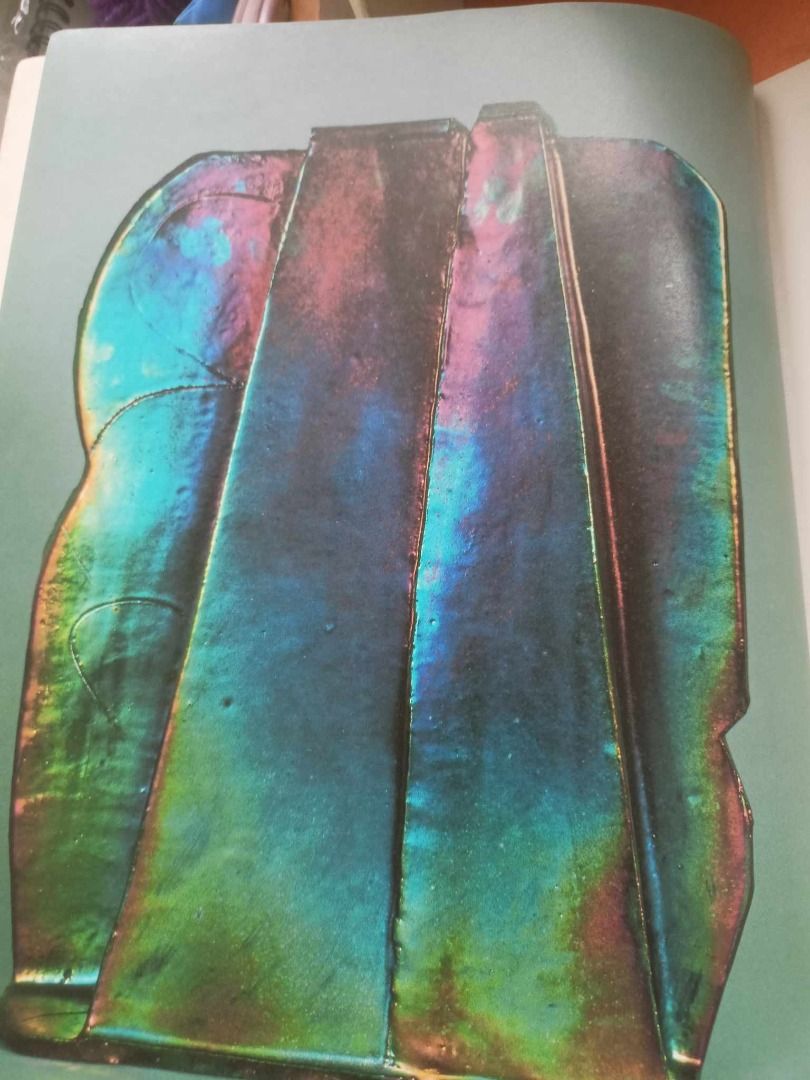 Coffee Table Book: The Craft and Art of Clay preloved, Hobbies & Toys ...