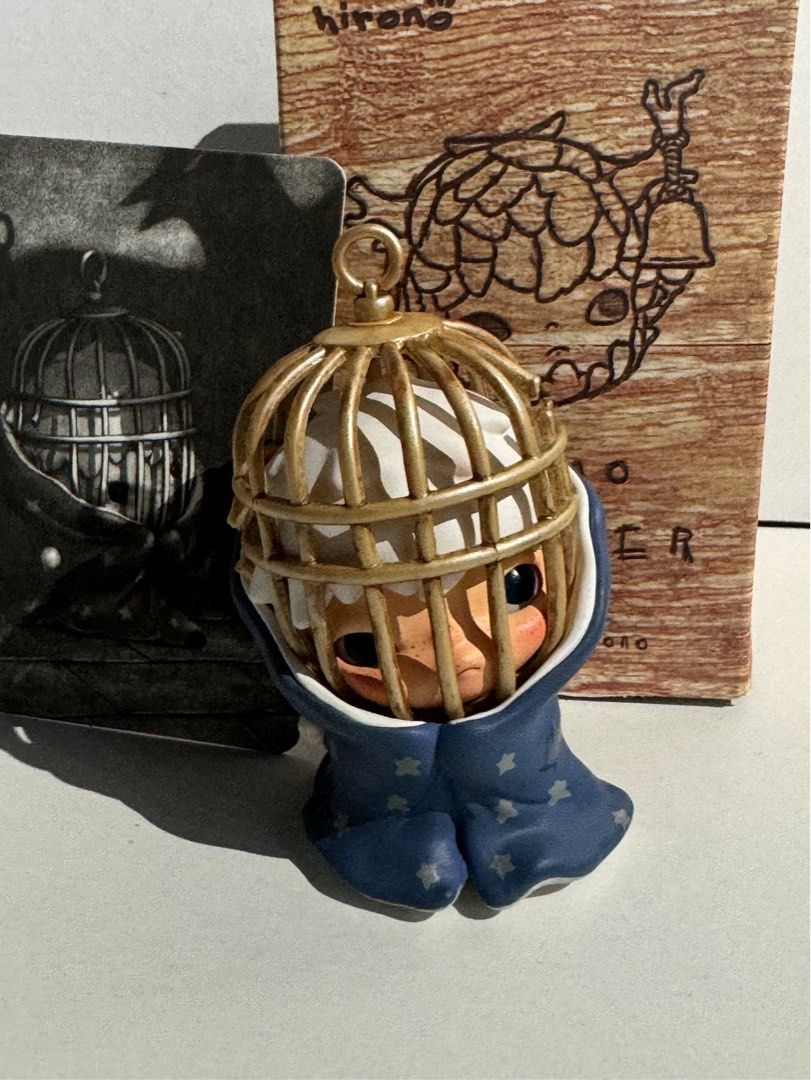 HIRONO SHELTER-BIRDCAGE, Hobbies & Toys, Toys & Games on Carousell