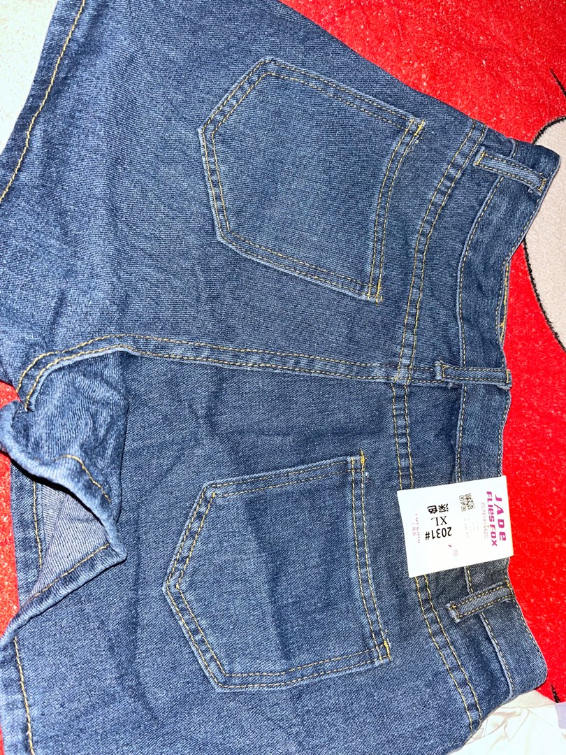 Maong pants, Women's Fashion, Bottoms, Shorts on Carousell