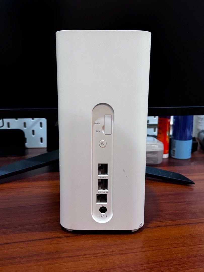 Modem Router Huawei B818, Computers & Tech, Parts & Accessories ...