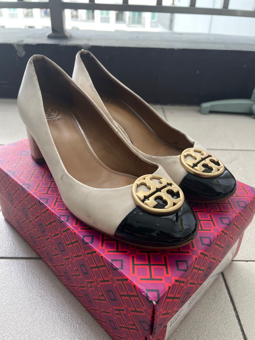 Preloved Tory Burch Chelsea heels, Fesyen Wanita, Sepatu di Carousell