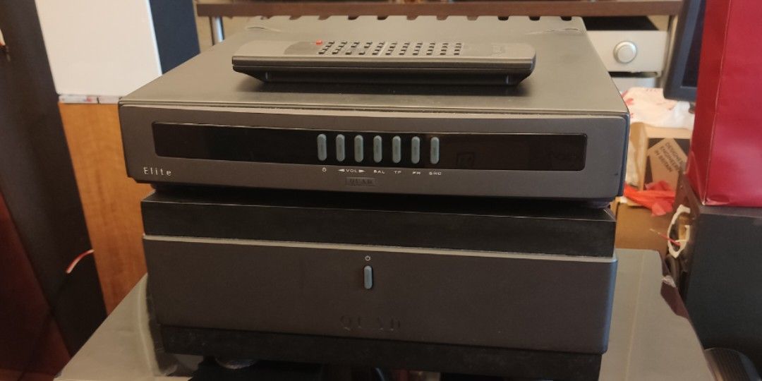 Quad QSP Stereo Power amplifier and Elite Preamplifier with remote ...