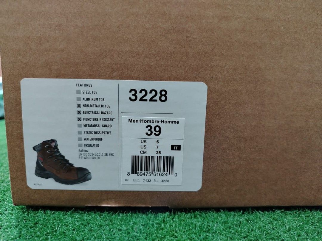 Red Wing Original Safety Shoes, Men's Fashion, Footwear, Boots on Carousell