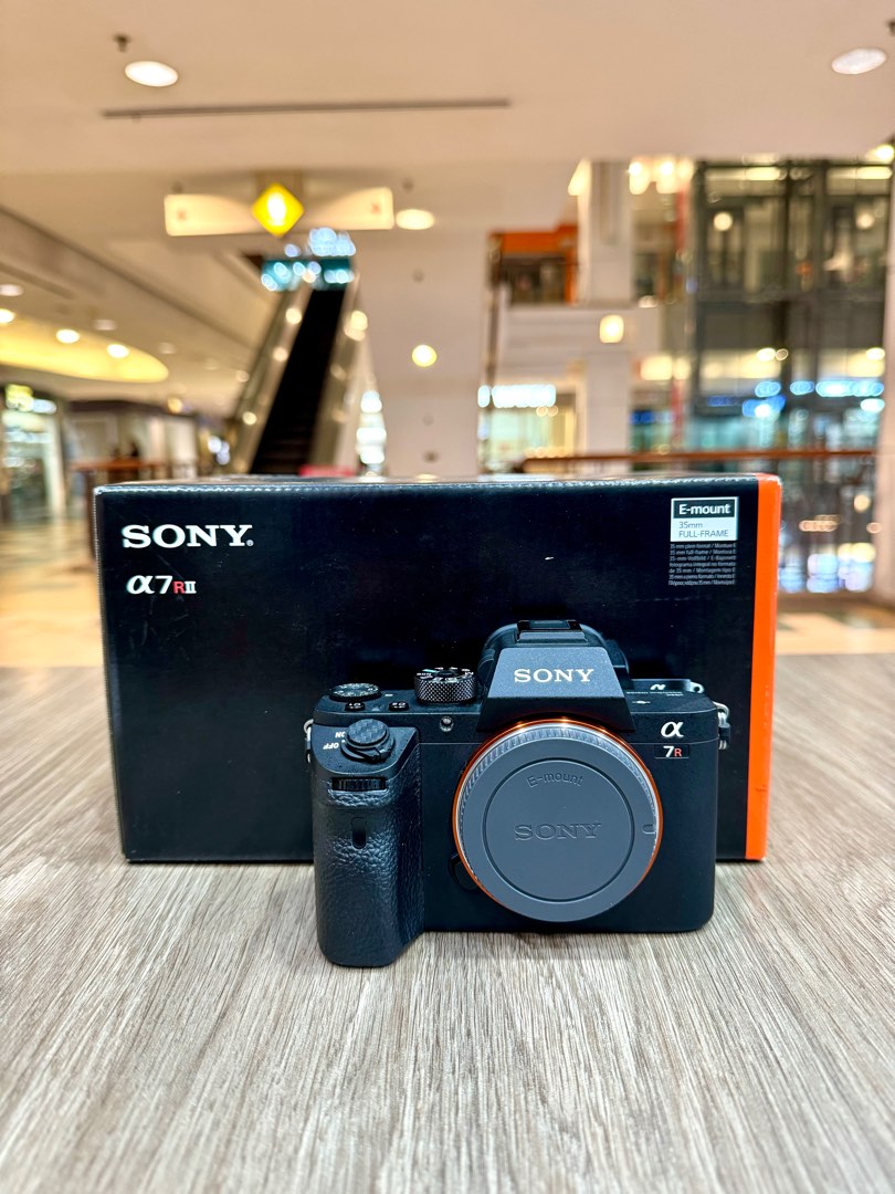 Sony A7R II Mark II Body Sc 21k (99% new), Photography, Cameras on ...