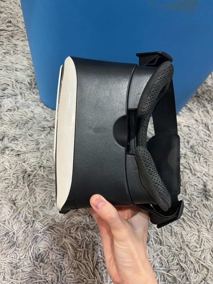 VR box virtual reality, Video Gaming, Video Game Consoles, Others on ...