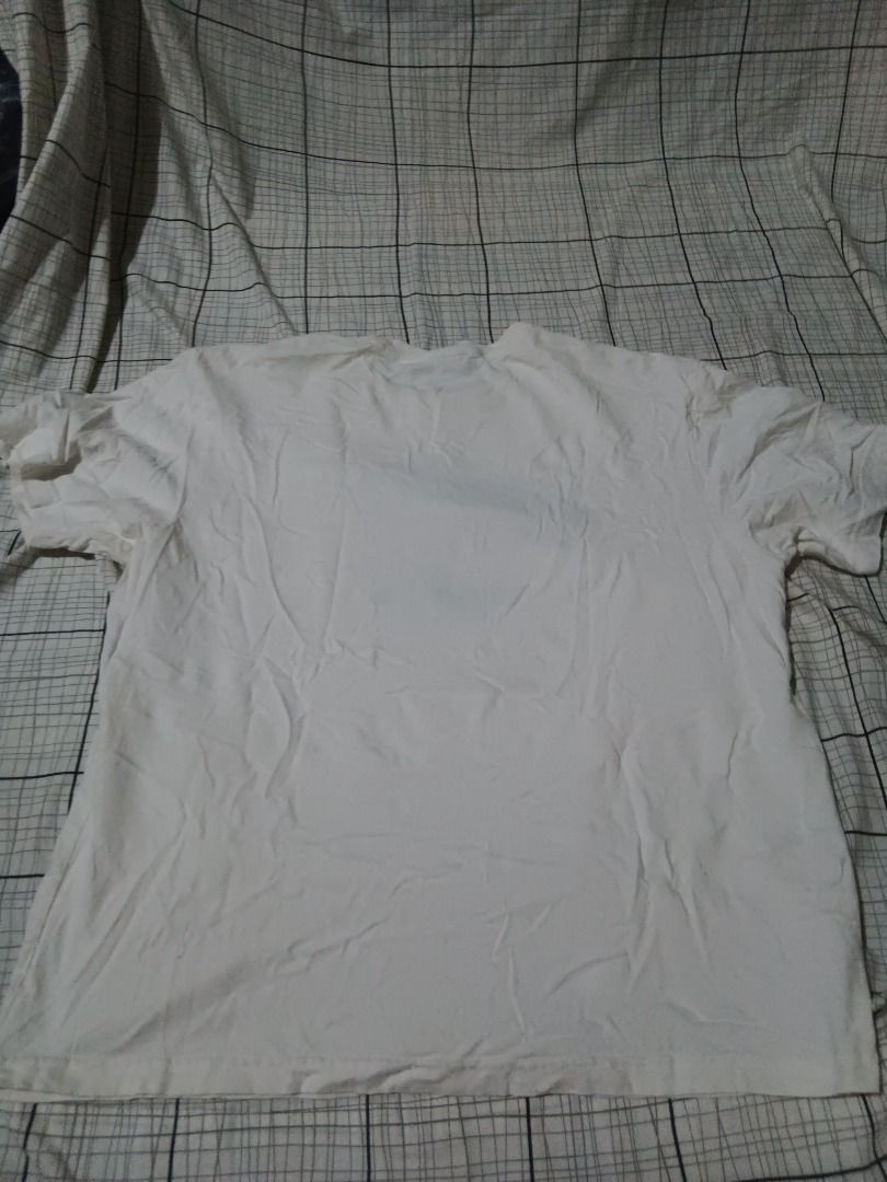 2005 Old Navy greatest dad white shirt ( with stain ), Men's Fashion ...
