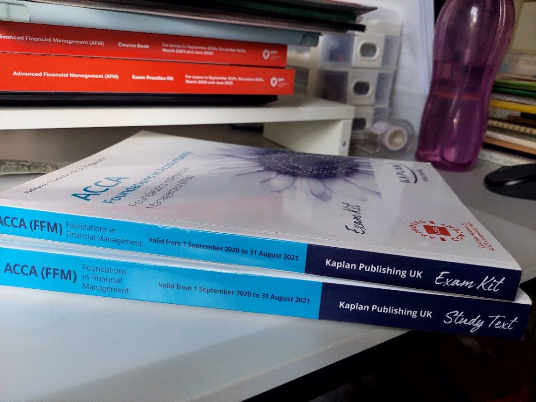 ACCA FFM text + exam kit, Hobbies & Toys, Books & Magazines, Textbooks ...