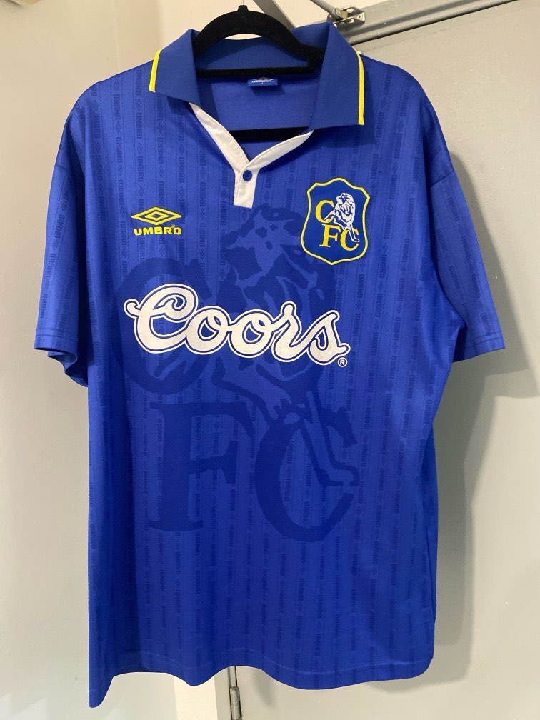 CHELSEA RETRO JERSEY, Men's Fashion, Activewear on Carousell