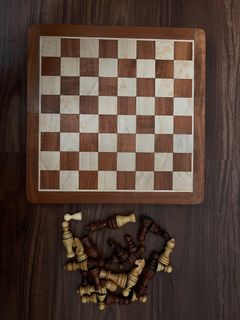 anglelic layer chess, Hobbies & Toys, Collectibles & Memorabilia, Fan ...