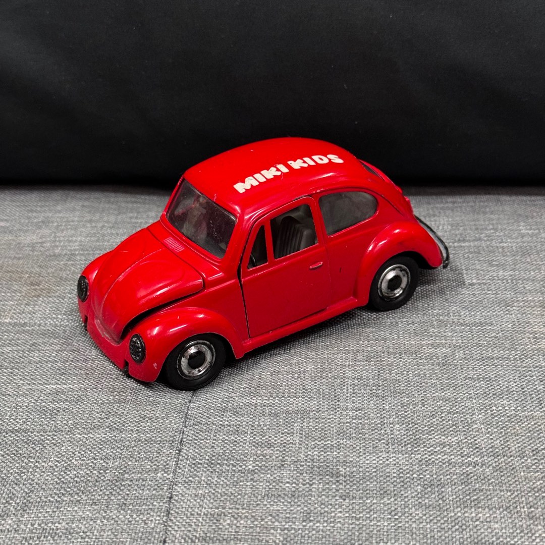 Classic VW Beetle Car Model (1:32), Hobbies & Toys, Toys & Games on ...