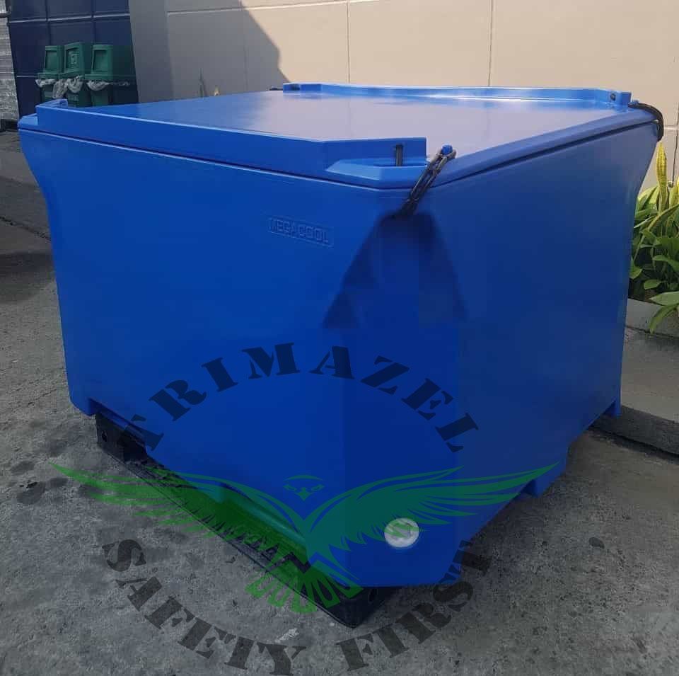 COOLER BOX 1000 LITERS, Furniture & Home Living, Home Improvement ...