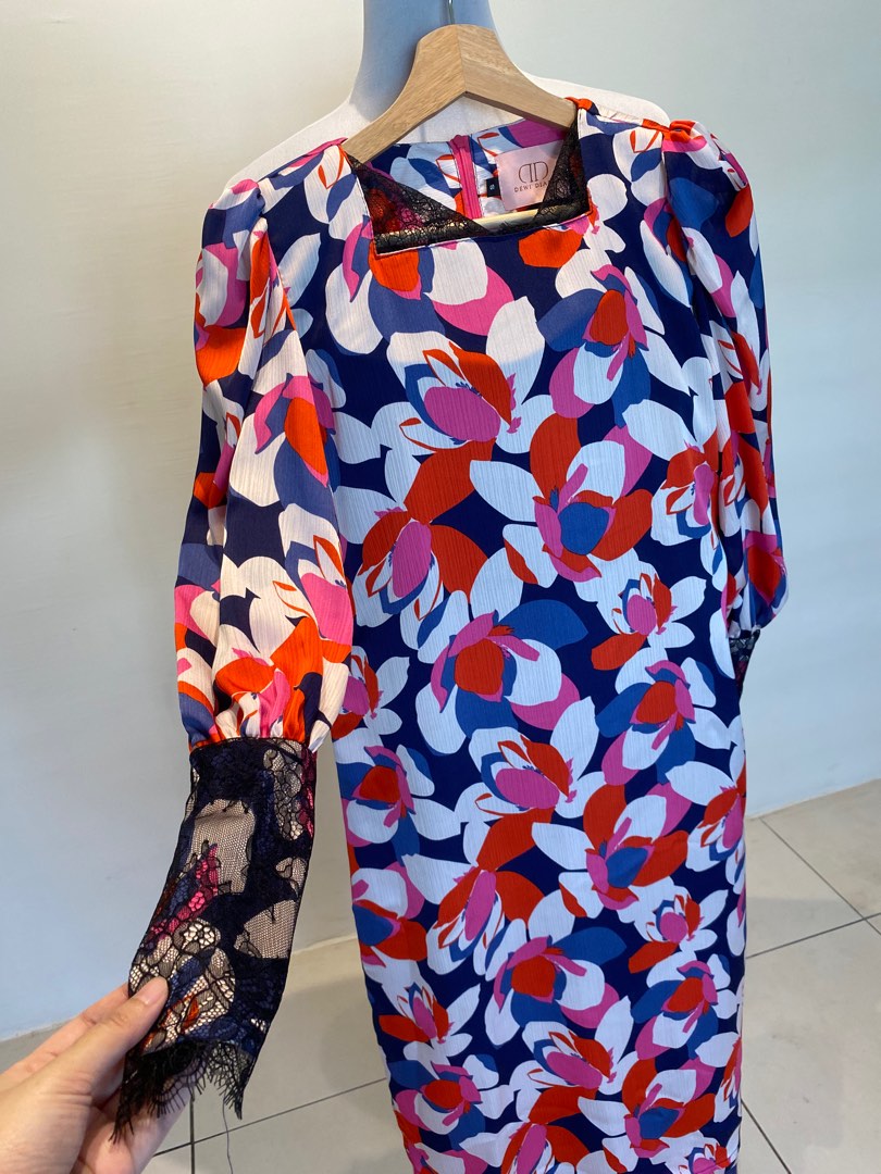 Dewi diary baju kurung, Women's Fashion, Muslimah Fashion, Baju Kurung ...