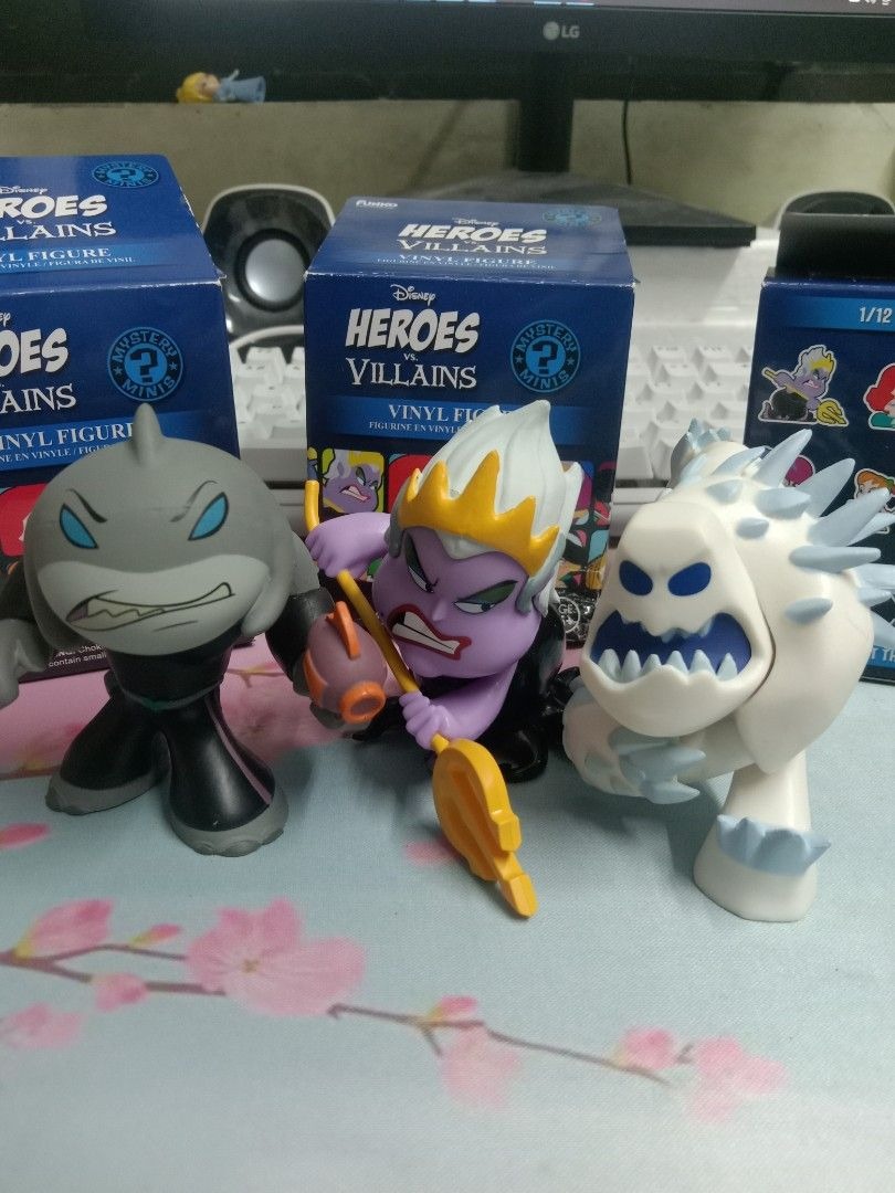 Funkopop Heroes Vs. Villians: Ursula & Captain Gantu, Hobbies & Toys ...
