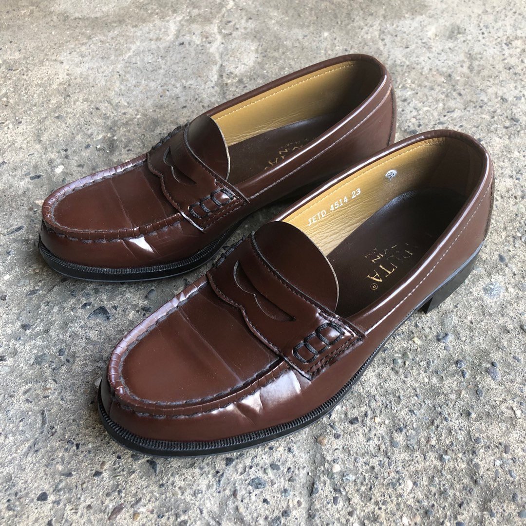 Haruta Arvin Penny Loafers, Women's Fashion, Footwear, Loafers on Carousell