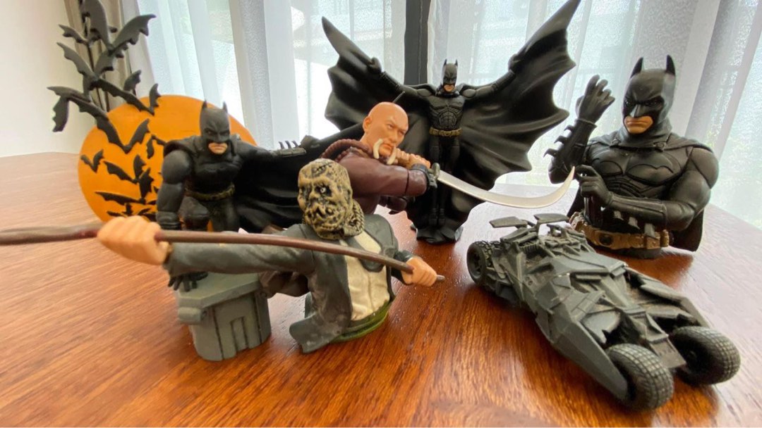 HOT TOYS SNAP KITS Batman Begins蝙蝠俠可動figure一套5款盒蛋, Hobbies & Toys, Toys ...