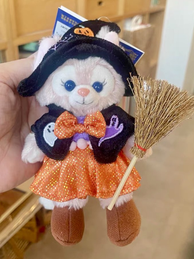 【只賣掃把】迷你掃帚迪士尼萬聖係列搭配玲娜貝兒linabelle, 興趣及遊戲, 玩具 & 遊戲類 - Carousell