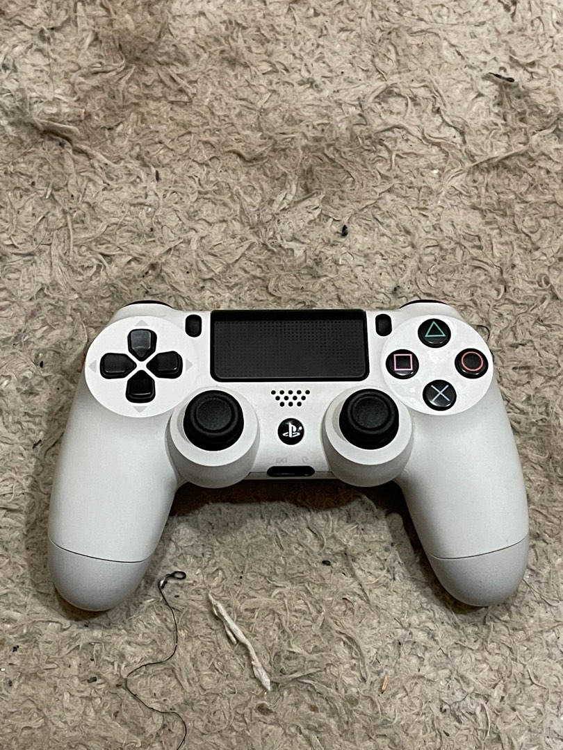 ORIGINAL DUALSHOCK 4 CONTROLLER, Video Gaming, Video Game Consoles ...