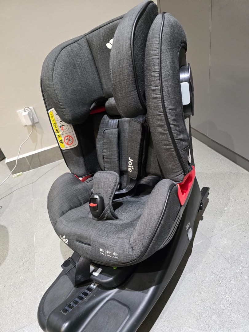 Stages iSofix + Base, Babies & Kids, Going Out, Car Seats on Carousell