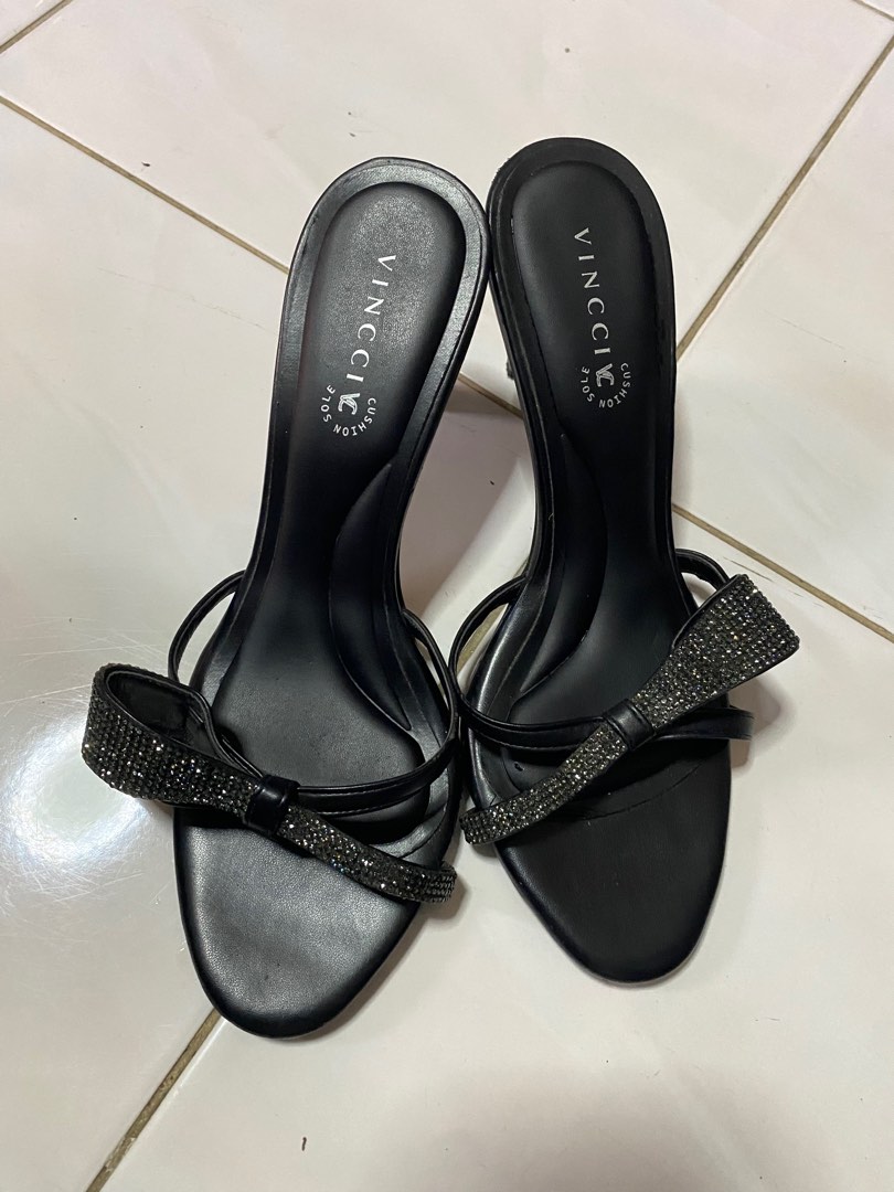 Vincci Heels, Women's Fashion, Footwear, Heels on Carousell