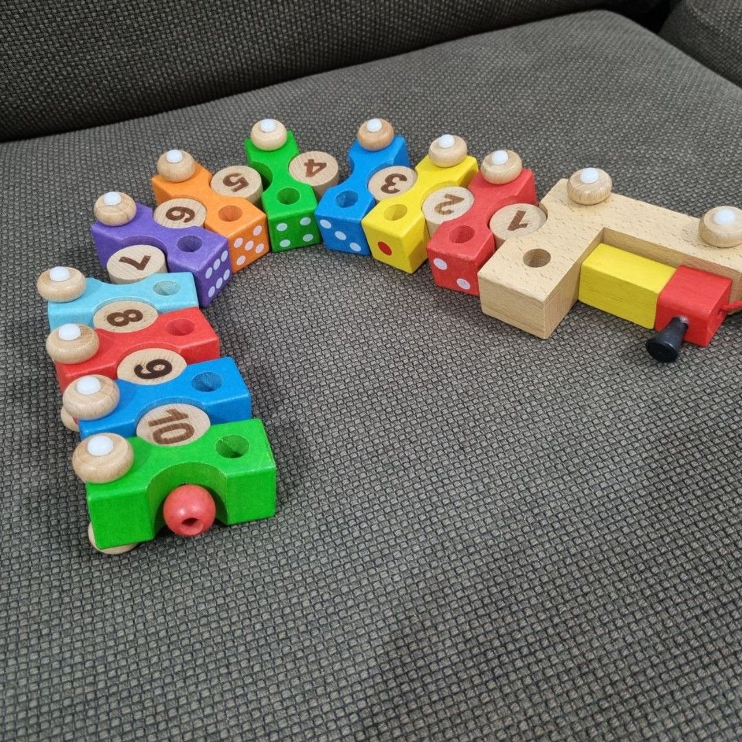 Wooden Toy Train Detachable 1 to 10 Number Digital Train, Hobbies ...