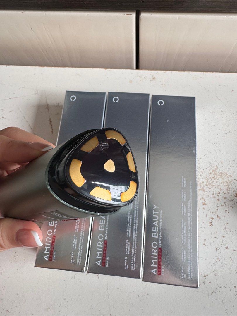 AMIRO 覓光美容儀 MAX 連 3支 AMIRO 凝膠, 美容＆個人護理, 健康及美容 - 皮膚護理, 面部 - 面部護理 - Carousell