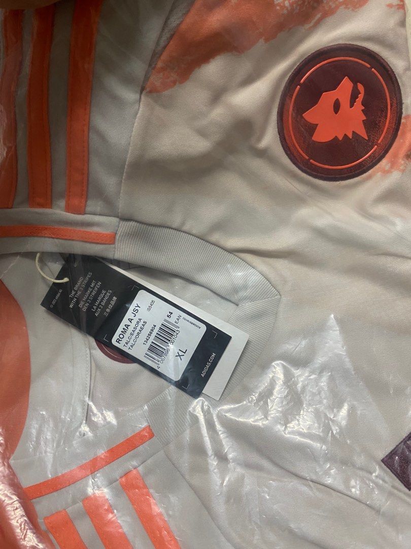 As Roma Away Kit 24/25, Men's Fashion, Activewear on Carousell