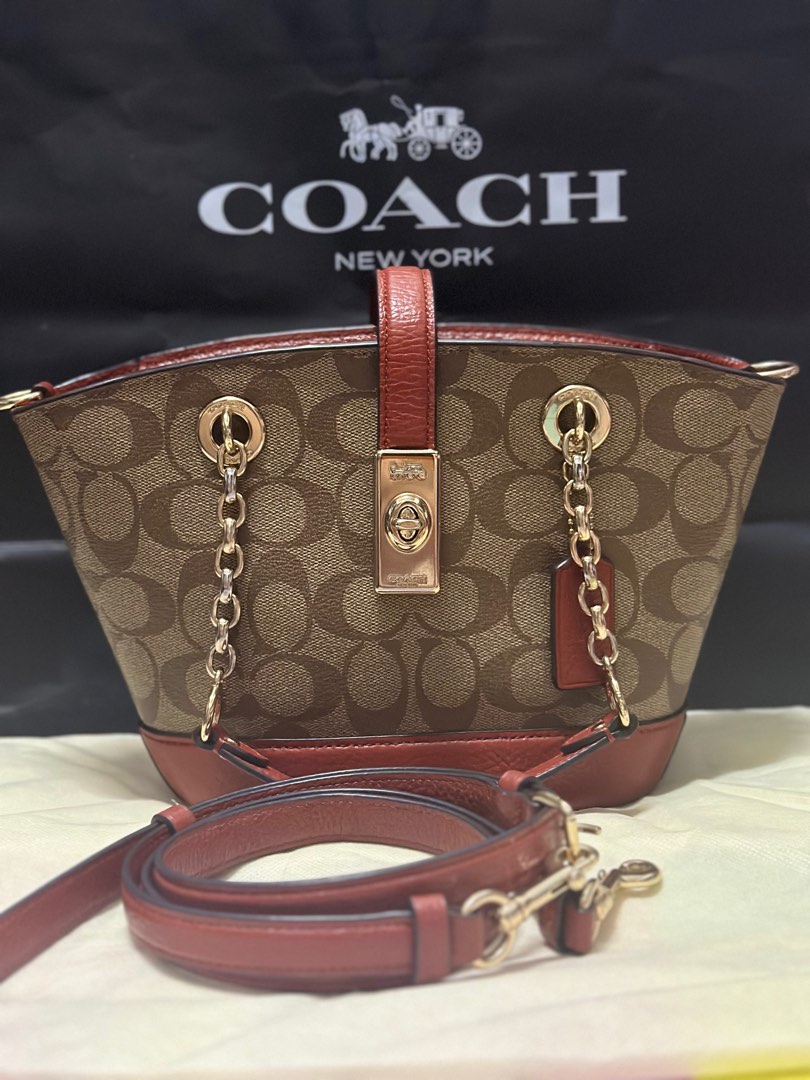 Coach Lane Bucket, Luxury, Bags & Wallets on Carousell
