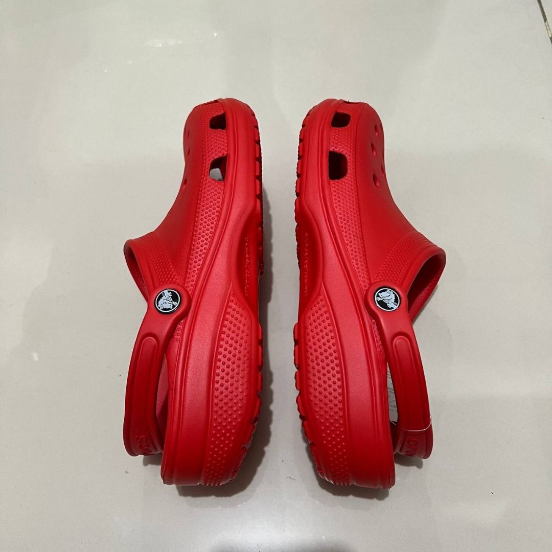 Crocs Classic Varsity Red, Men's Fashion, Footwear, Slippers & Slides ...