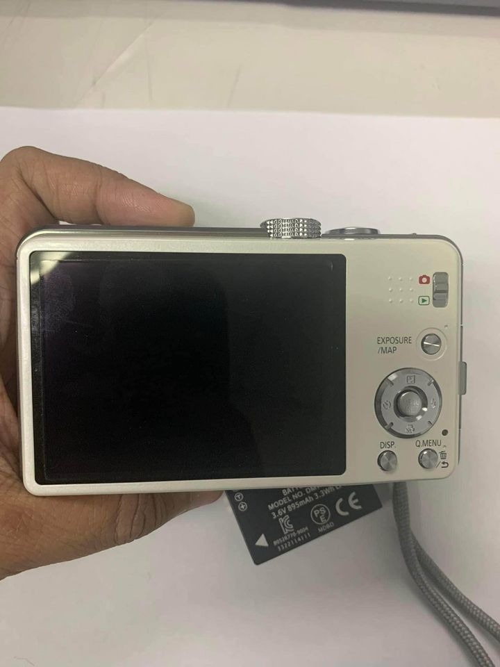 DIGICAM, Photography, Cameras on Carousell