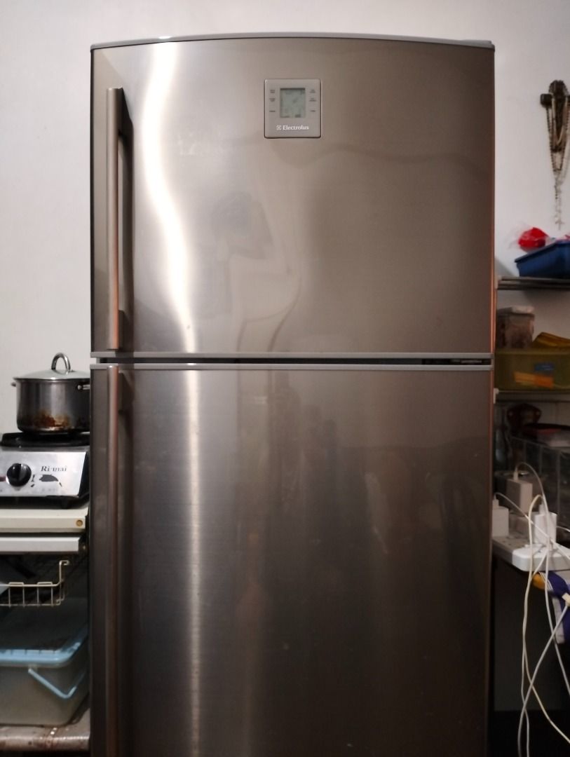 Electrolux Inverter Refrigerator & Fridge 2 Door, TV & Home Appliances ...