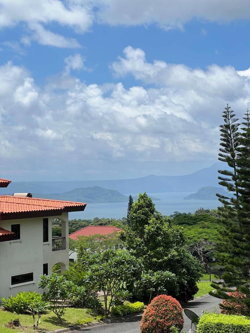 Lot For Sale at Tagaytay Highlands over Looking Taal Lake, Property, For Sale, Lot on Carousell