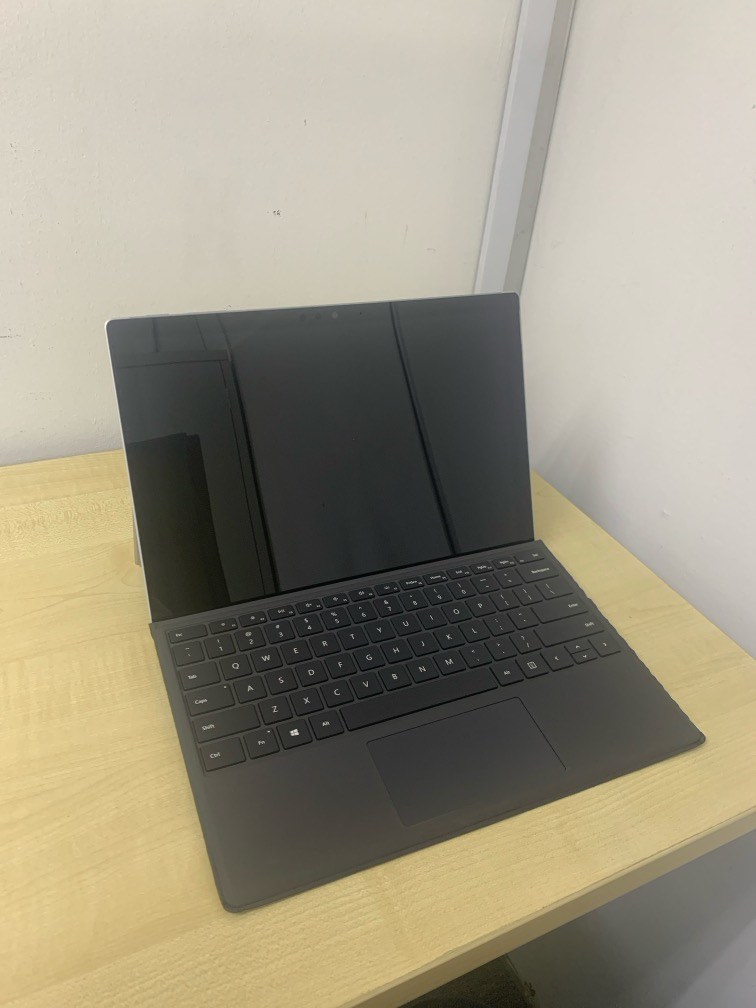 Microsoft surface pro 5 | Ci5-7TH Gen | 4GB | 128GB SSD | Webcam ...