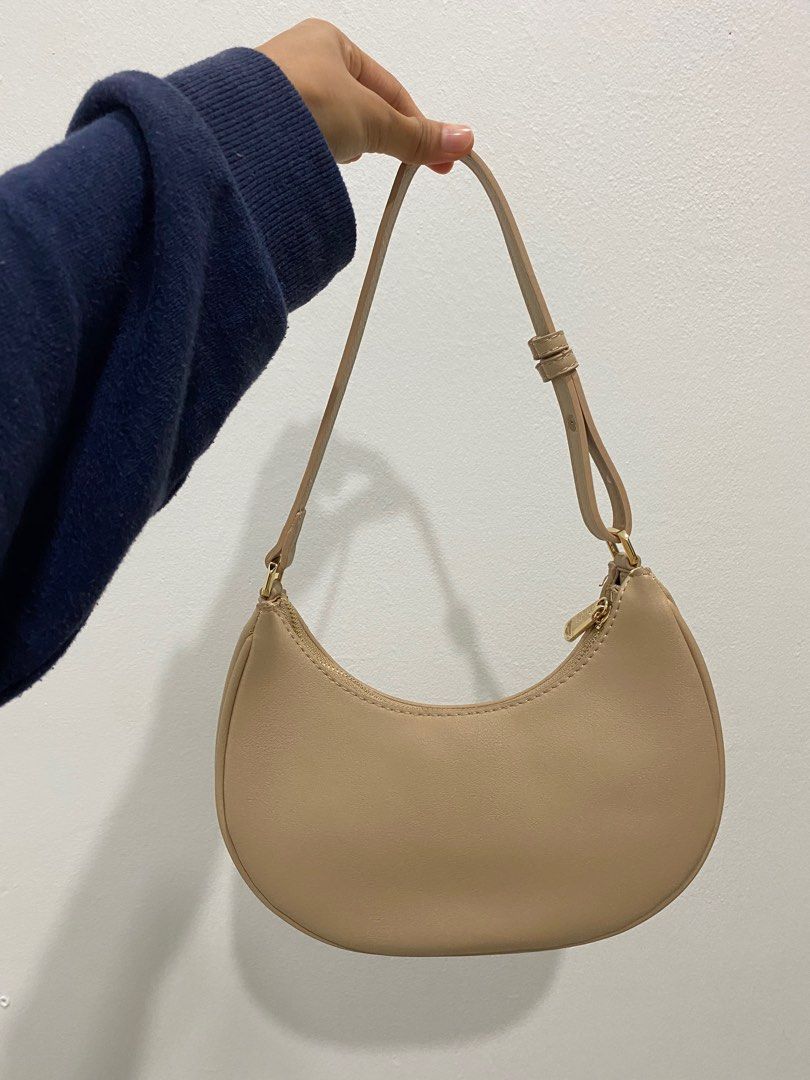 Moosdoom Shoulder Bag (Apricot/ Warm Beige) NEGOTIABLE , Luxury, Bags ...