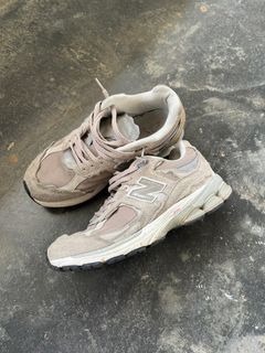 New Balance 2002r (Pig Skin), Men's Fashion, Footwear, Sneakers on ...