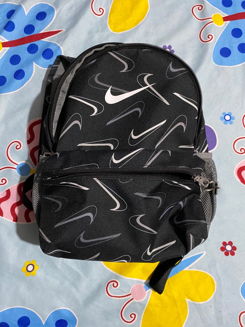 Nike Brasilia Backpack, Women's Fashion, Bags & Wallets, Backpacks on ...