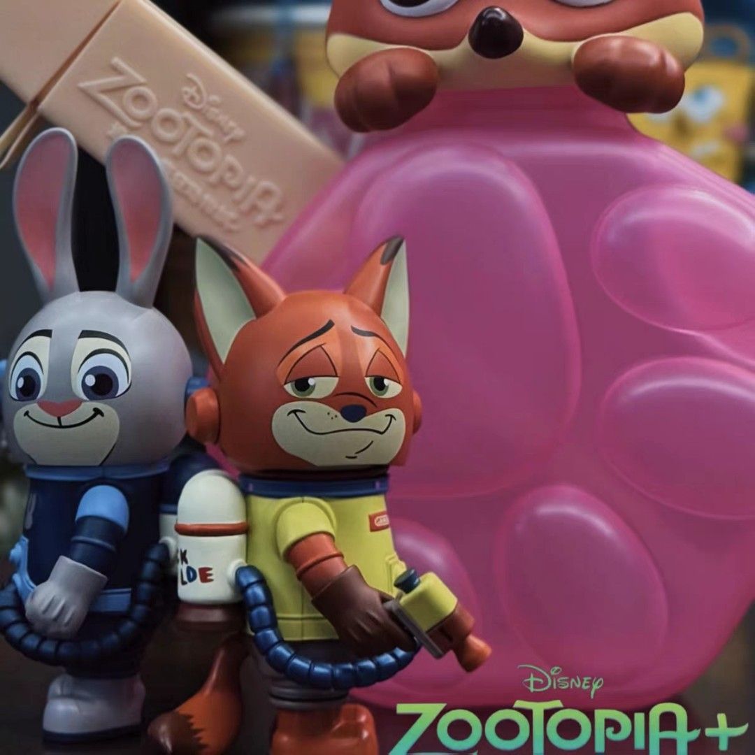 Preorder: Popmart Pop Mart popmart x Disney Mega Space Molly 100% ...