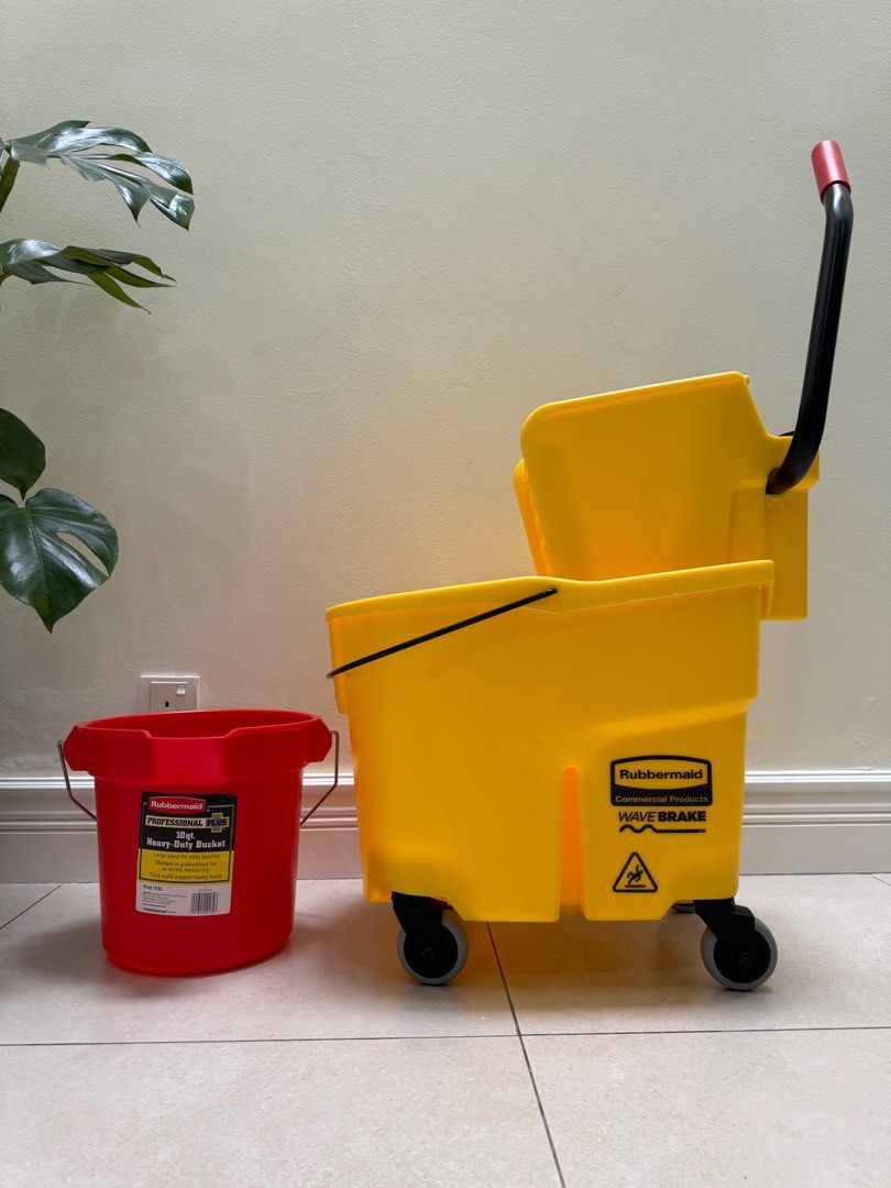 Rubbermaid wavebrake mop bucket, Furniture & Home Living, Cleaning ...