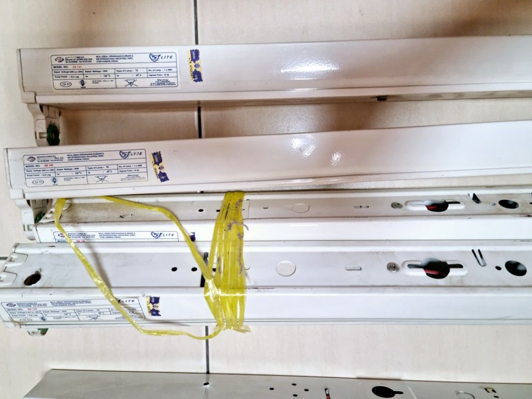 SJ Lite + Philips Fluorescent Lamp (Full Set), Furniture & Home Living ...
