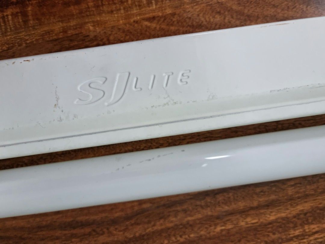 SJ Lite + Philips Fluorescent Lamp (Full Set), Furniture & Home Living ...