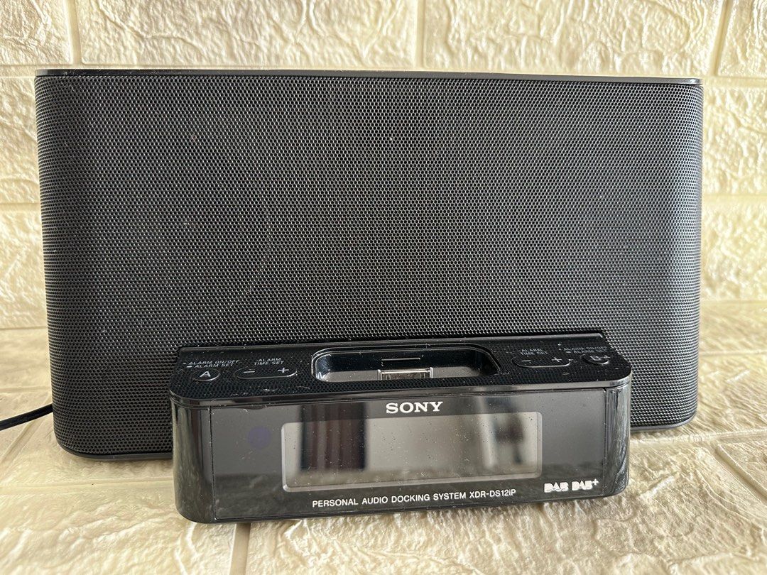 Sony XDR-DS12iP Personal Audio Docking System, Audio, Portable Music ...