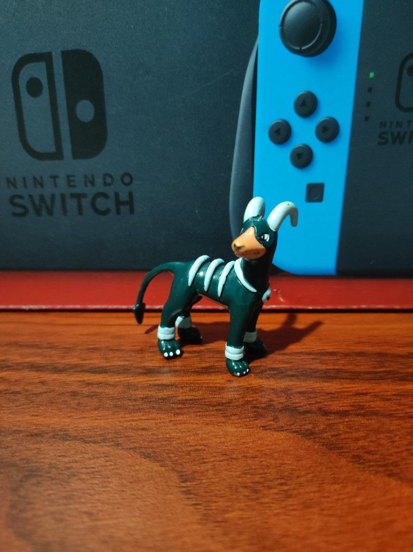 TOMY Pokemon Figure - Houndoom, Hobbies & Toys, Toys & Games on Carousell