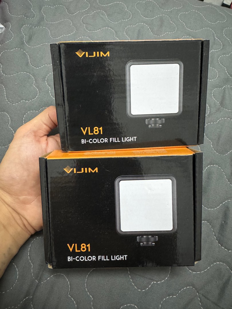 Ulanzi VL81 Bi-color fill light, Photography, Photography Accessories ...