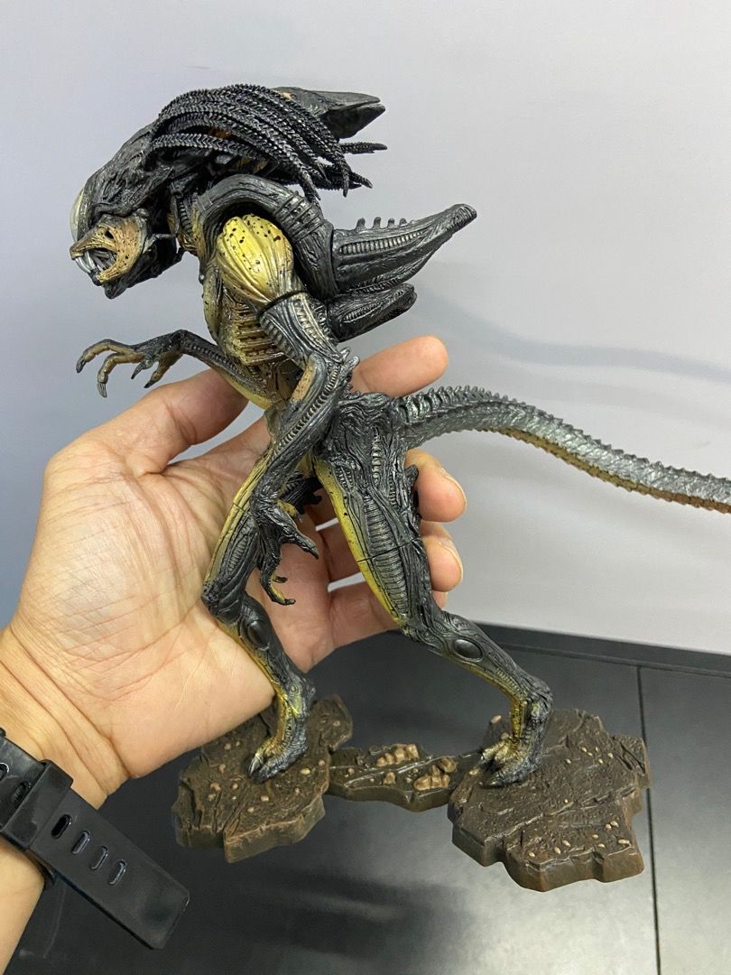有POST有貨：絕版 NECA 8" 異獸戰2 異形 鐵血戰士 混種 NECA AVP 2 AVPR Aliens vs Predator ...
