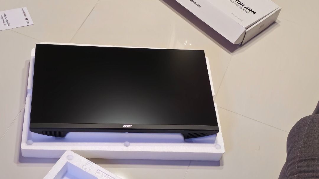 Acer Monitor bundle monitor arm for sale, Computers & Tech, Parts ...