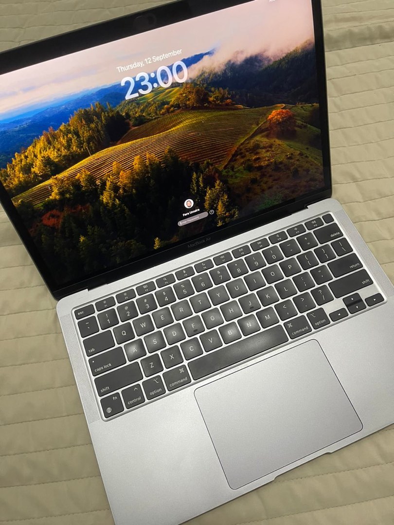 Apple Macbook Air M1 Chip seldom use, Computers & Tech, Laptops ...