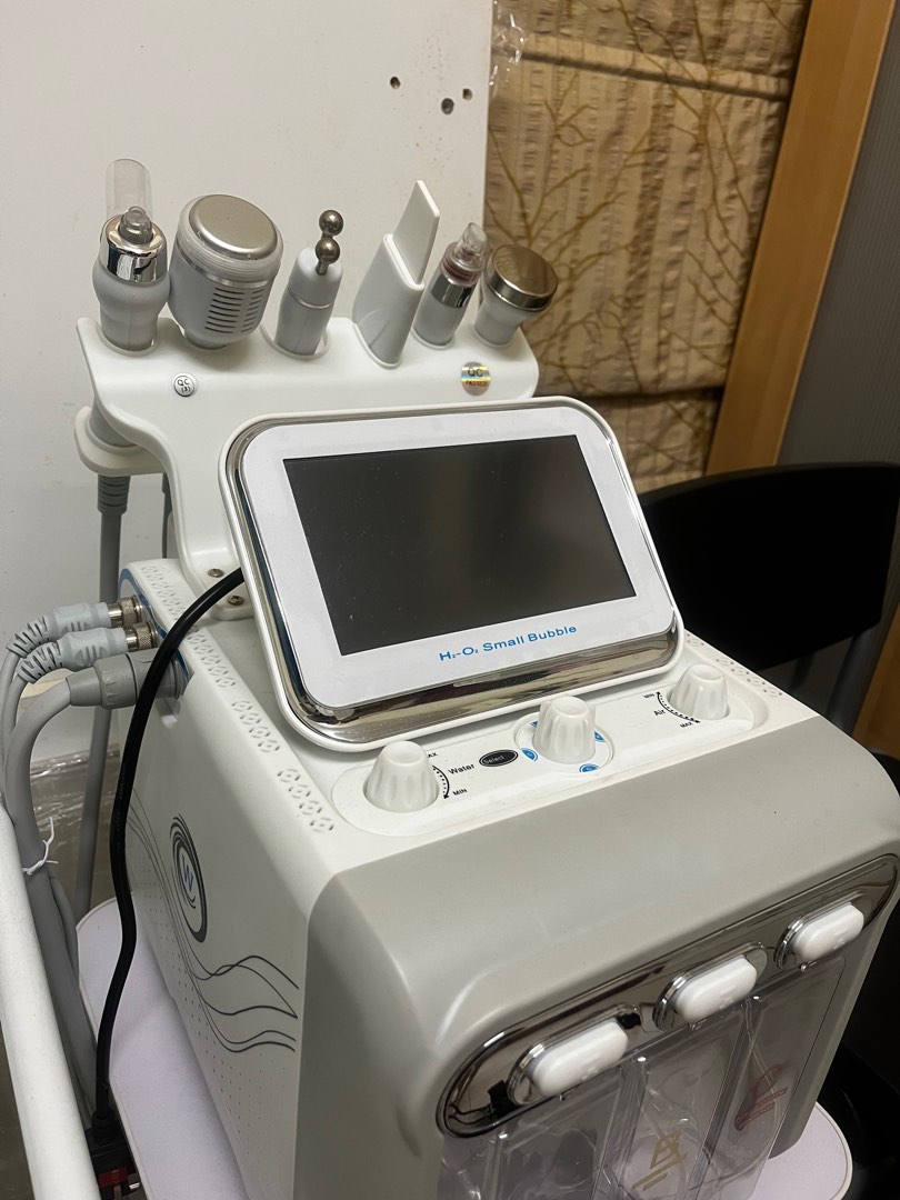 Beauty Spa Facial Machine 6-in-1, Beauty & Personal Care, Face, Face ...