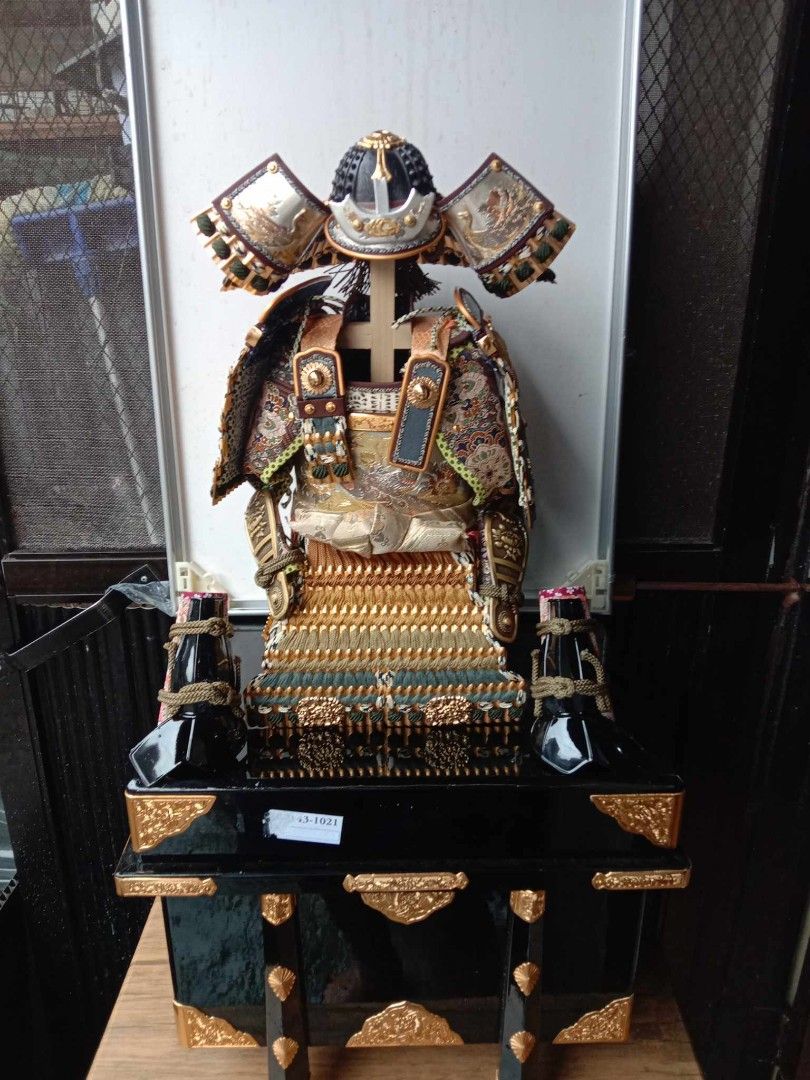 Japanese SAMURAI armor display Metal and nylon materials For display ...