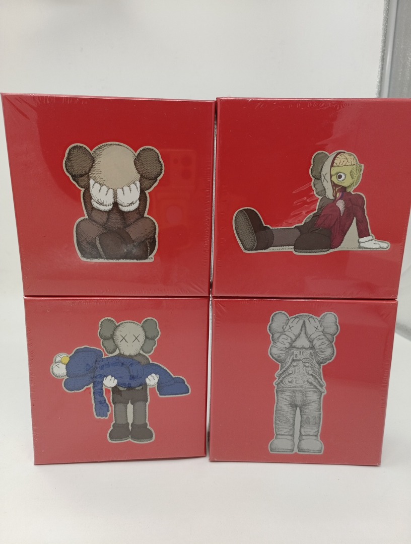 KAWSONE TOKYO FIRST / KAWS TOKYO FIRST PUZZLE jigsaw puzzle 4-piece set, Hobbies & Toys, Toys ...